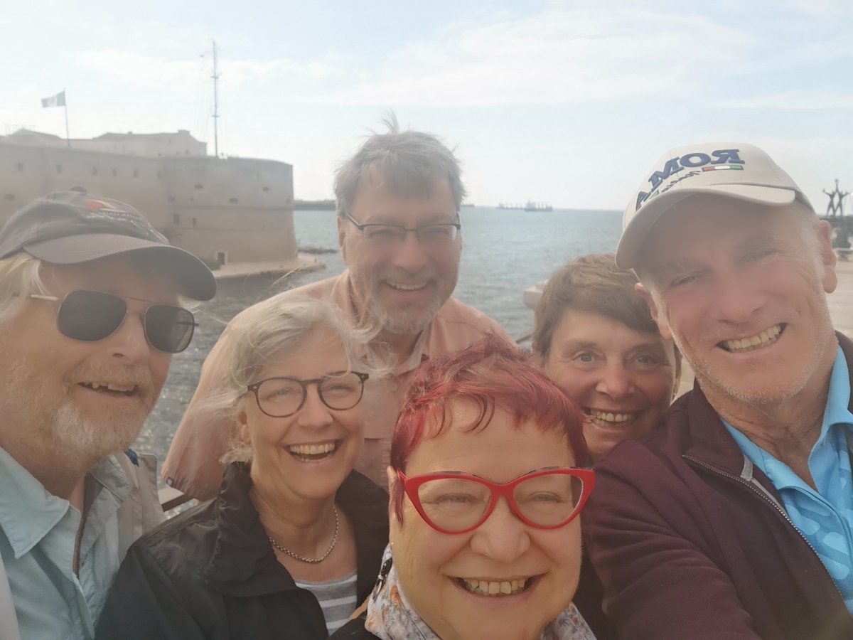 About us – Go Go Years